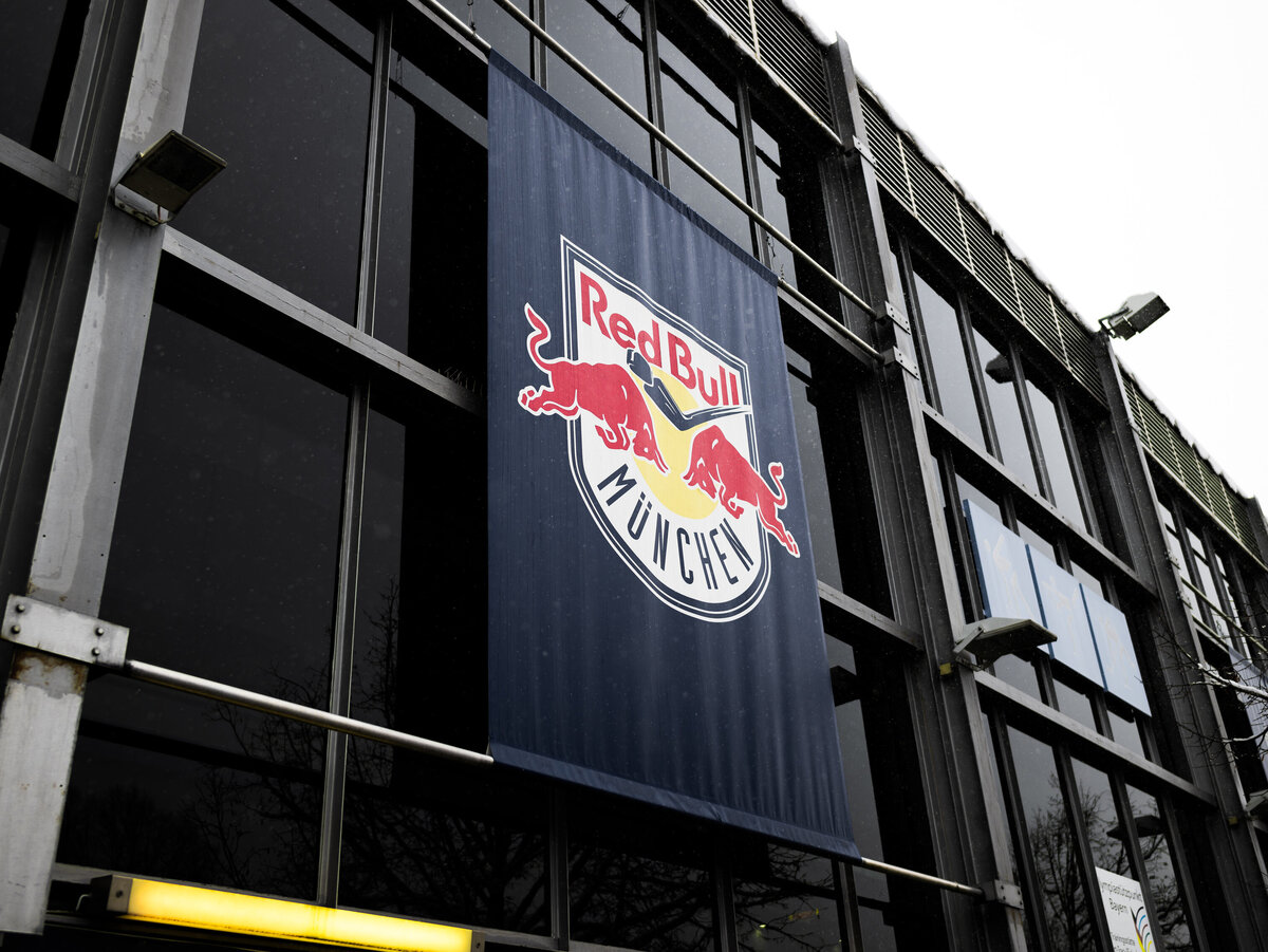 PENNY DEL - Les Lancester schließt sich den Red Bulls an